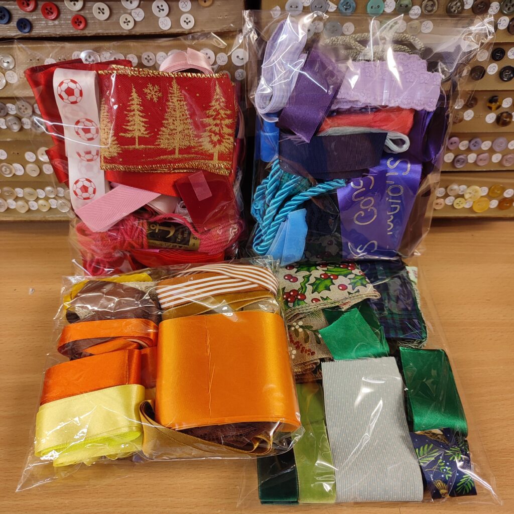Ribbon & Lace Bit Bags- 100g - Duttons for Buttons