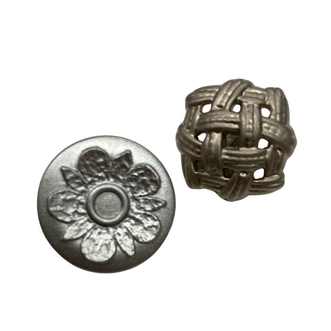 Silver Plastic Buttons - Duttons for Buttons